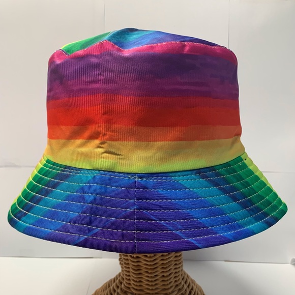 Accessories | New Bucket Hat Rainbow Multi Color Reverses To Black ...